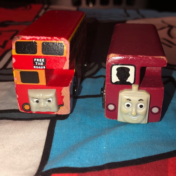 Thomas & Friends | Toys | Thomas The Train Wooden Bertie Bulgy Bus ...
